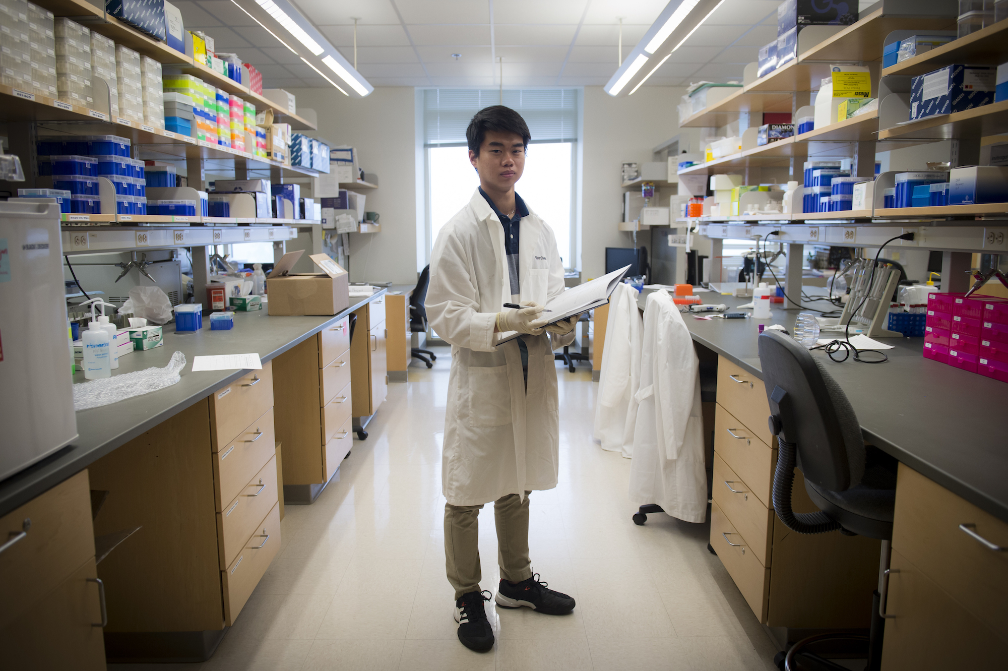 Biology undergrad wins top honors! - Biology